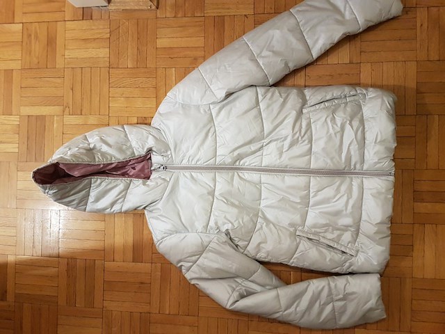 BENETTON zimska jakna vel. XL/150