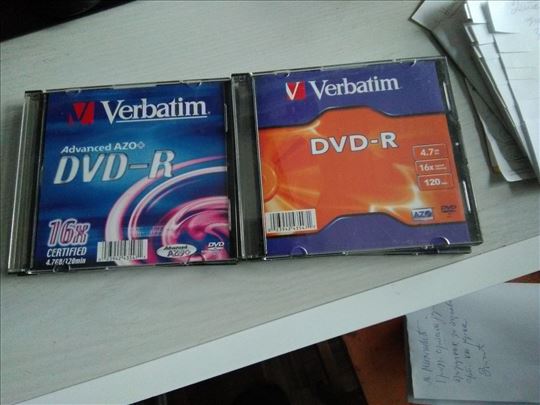 Verbatim dvd-r , 8 CD-ova.4+4 jednih i drugih