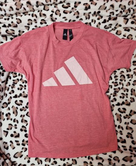 Adidas roze majica