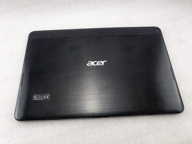 Kuciste ekrana za Acer One 10
