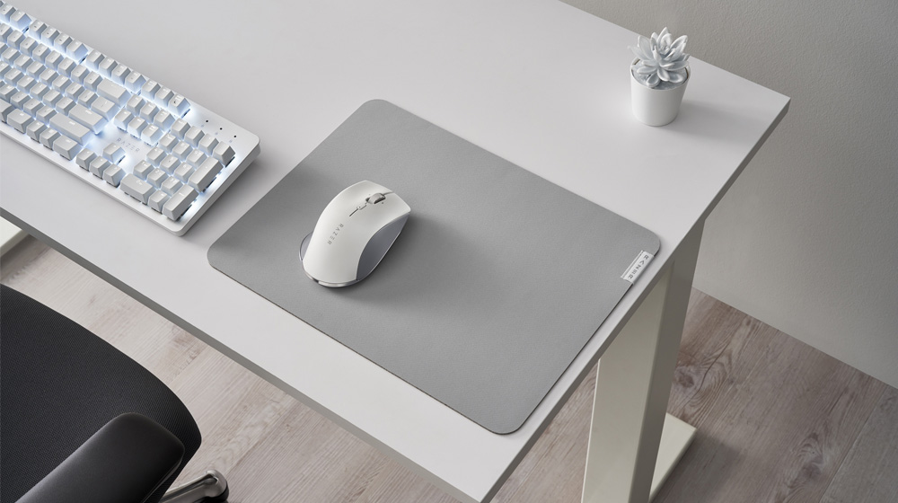 Pro Glide Soft Mouse Mat