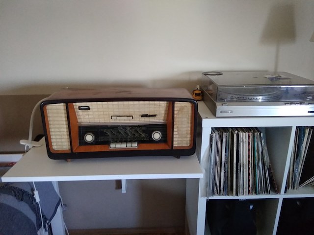 Stari Radio aparat