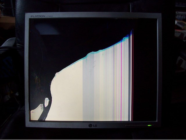LG FLATRON L1750 SQ monitor