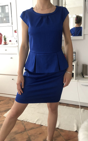 plava svecana haljina