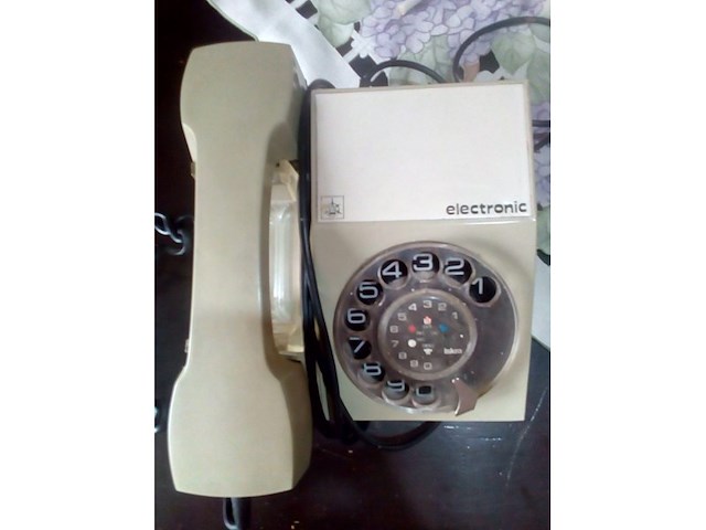 Stari Telefon Iskra ETA32