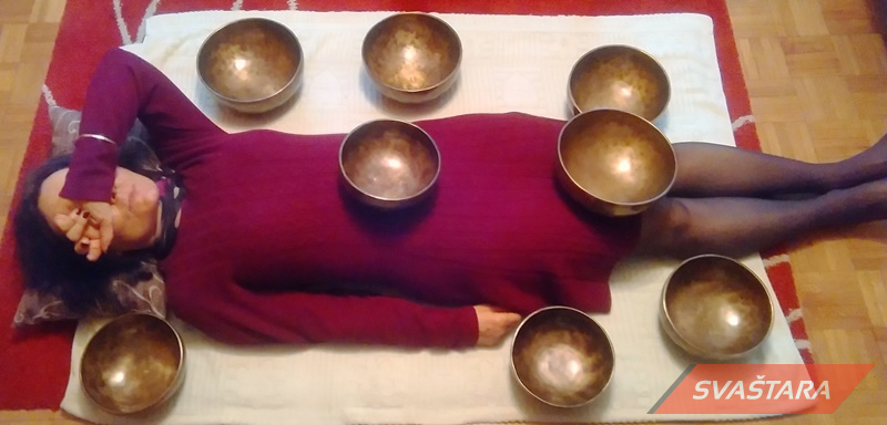 Zvučna masaža Tibetanskim činijama