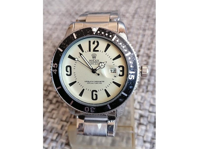 Muški sat sa datumom (NOV) 702 - (Rolex)