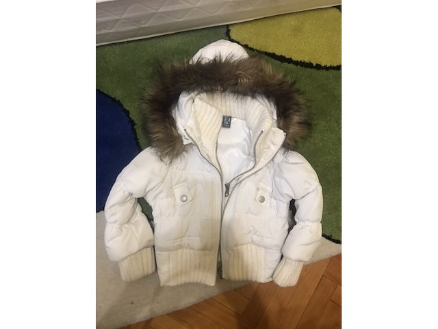 Zara jakna zimska 2-3