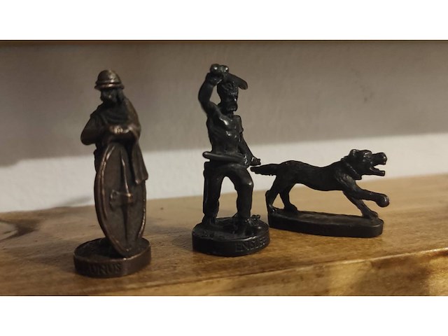 Landrin Gali lot - metalne figurice