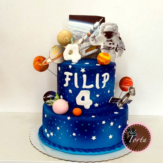 Torta astronaut u svemiru (sa jestivim sličicama – nisu figurice!)