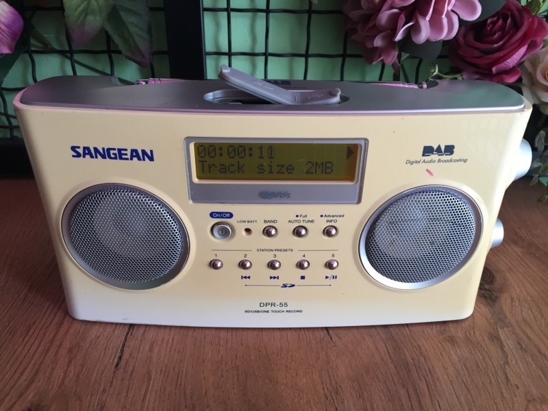 Sangean DPR-55 DAB i FM digital radio