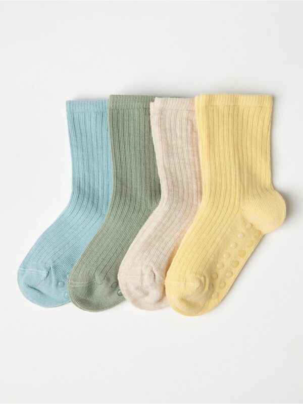 Čarape – 4-pack socks with antislip