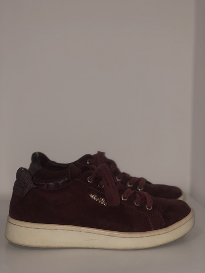 ellesse patike
