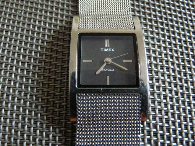 TIMEX Indiglo - ženski ručni sat