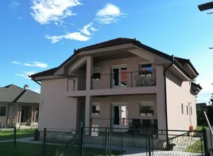 Prodaja Kuća - Čačak, Avenija