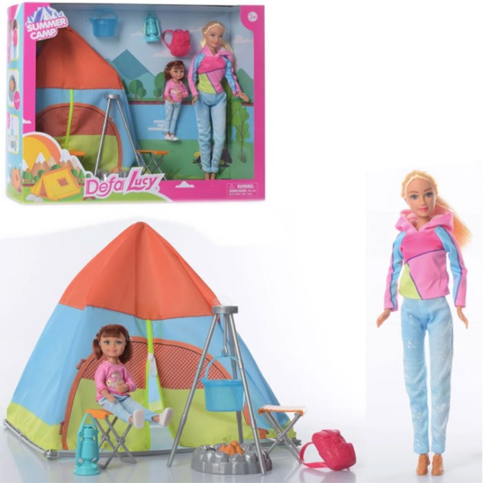 Defa Lucy lutka na kampovanju