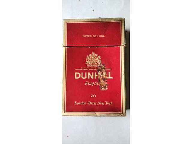 DUNHILL kutija od cigareta