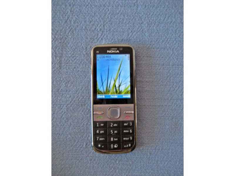 Nokia C5-00 (procitaj opis ,vazno je)