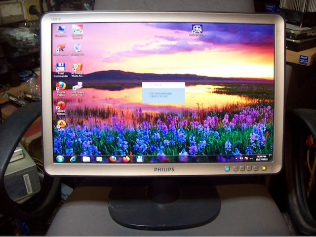 PHILIPS 190SW  monitor