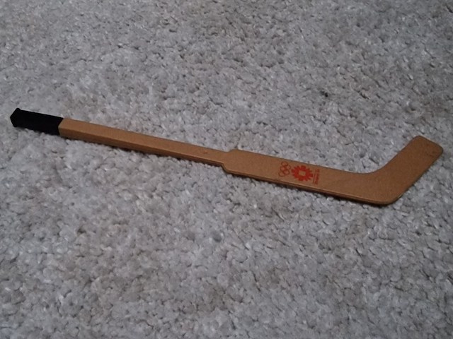 Vučko 1984 hemijska olovka palica za hokej