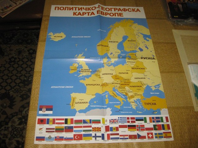 Poster Političko-geografska karta Evrope i zastave