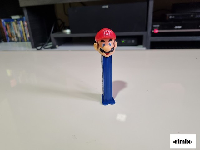 PEZ - Mario