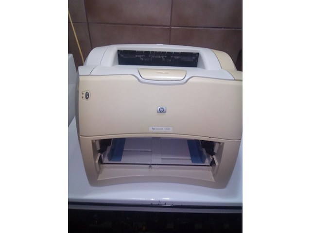 Laserski štampač HP LJ1300 br.1 AKCIJA