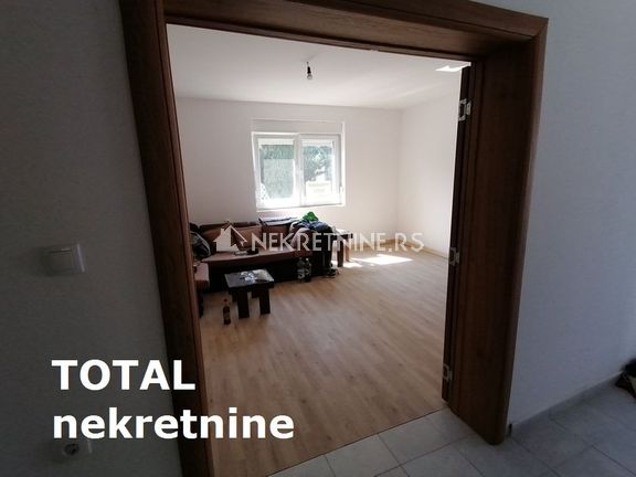 Četvorosobna kuća NOVI SAD, 278100€