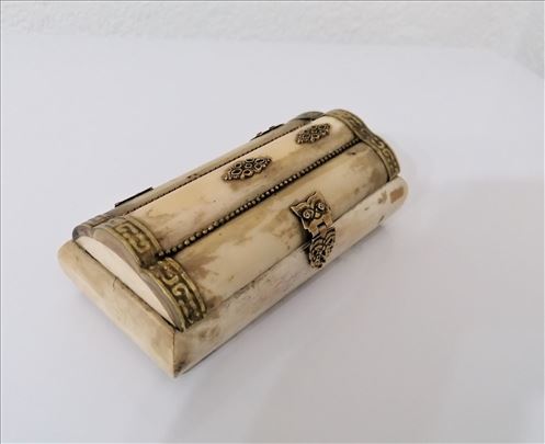 Vintage kutija za nakit Materijal kamilja kost, p