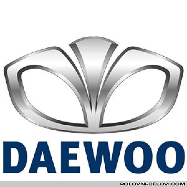 Daewoo Nubira Kompletan Auto U Delovima