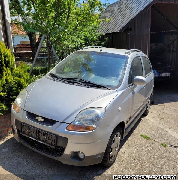 Chevrolet Spark 0.8 1.0 Svetla I Signalizacija