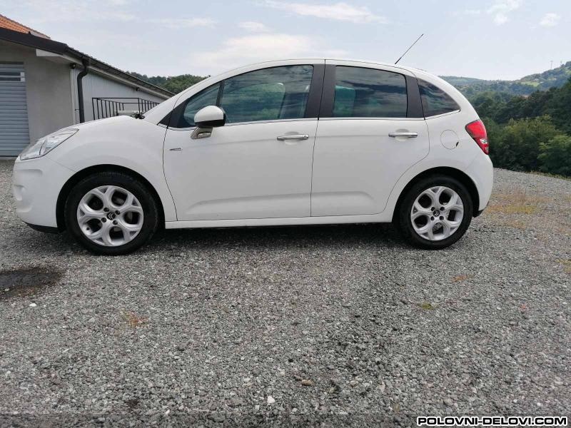 Citroen C3 Svetla I Signalizacija