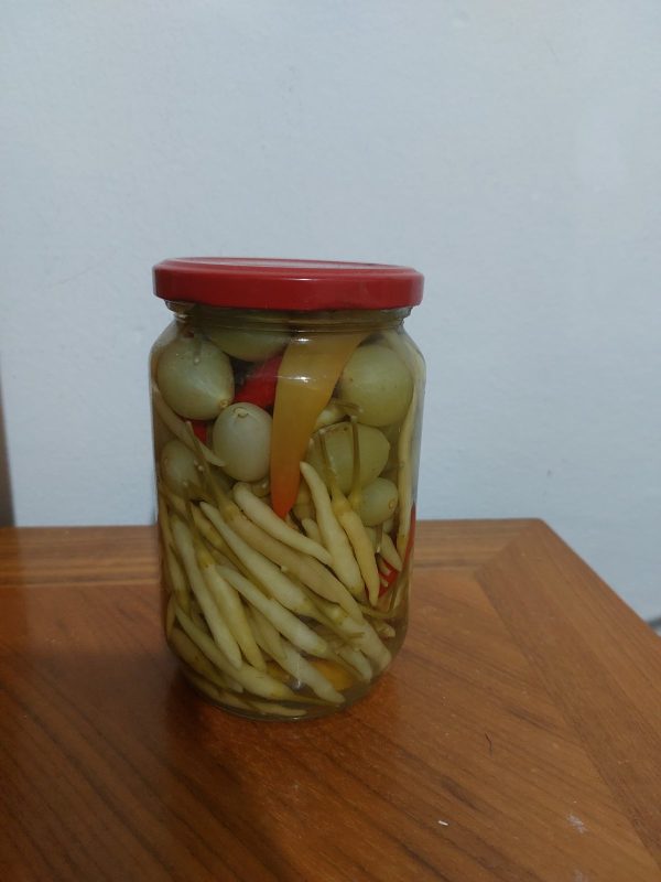 Ljute papričice sa grožđem 720ml, gazdinstvo Jelene Glišić