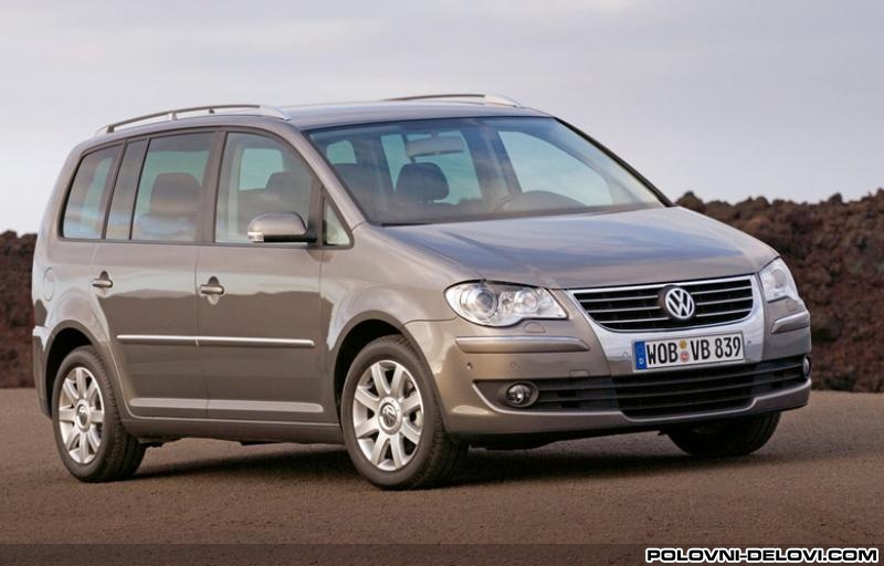 Volkswagen Touran Kompletan Auto U Delovima