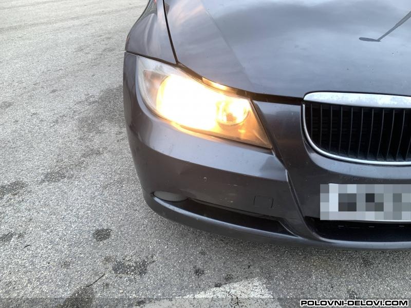 BMW 320 Desna Maglenka Svetla I Signalizacija