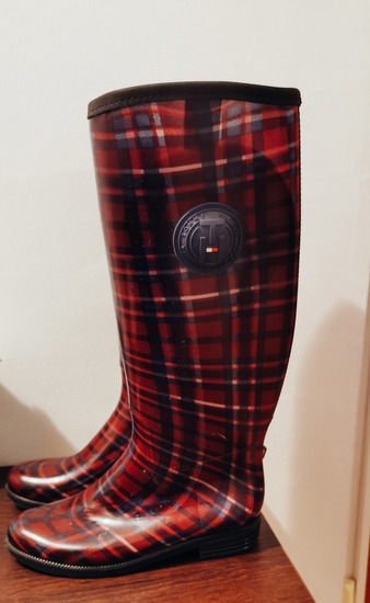 TOMMY HILFIGER rubber wellies