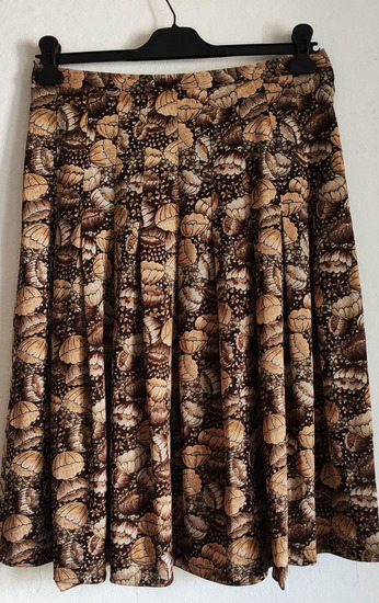 Vintage suknja od zerseja na falte vel. M/L