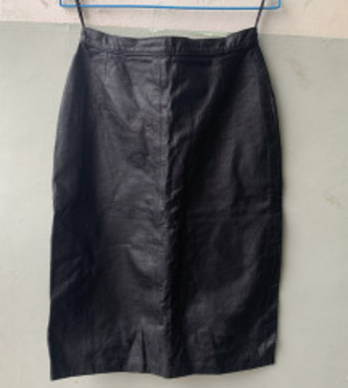 Crna klasik kožna suknja