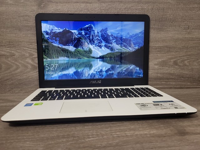 Laptop Asus F556L i5-5200U RAM 8GB 500GB 15.6` Win 10