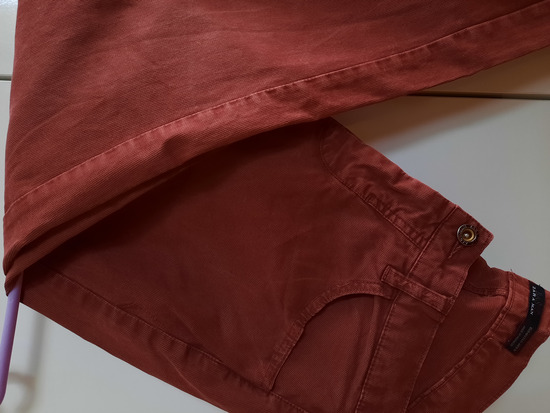 Zara muske crvene pantalone