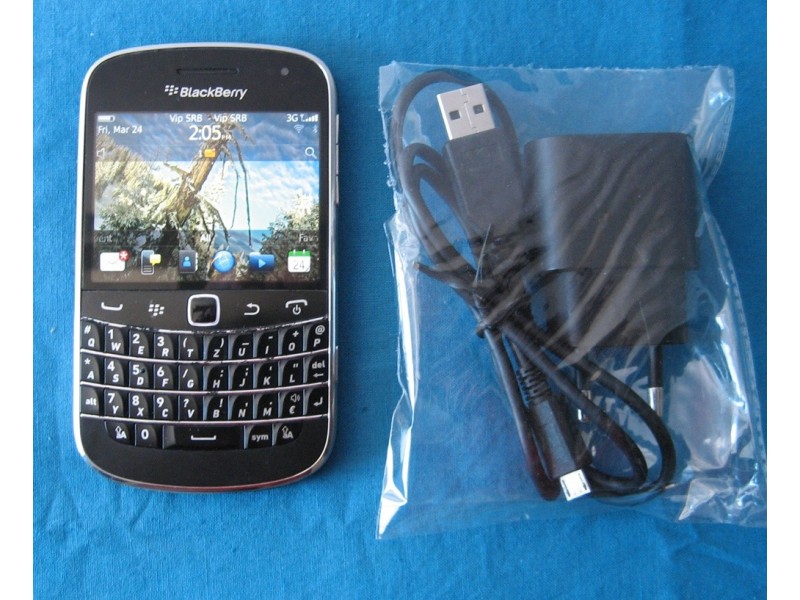 BlackBerry Bold Touch 9900(procitaj opis,vazno je)