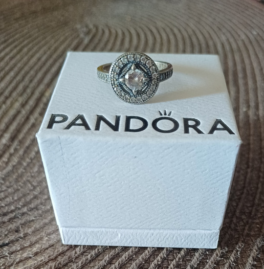 Pandora prsten vintage krug s925 ALE 56 sa kutijom