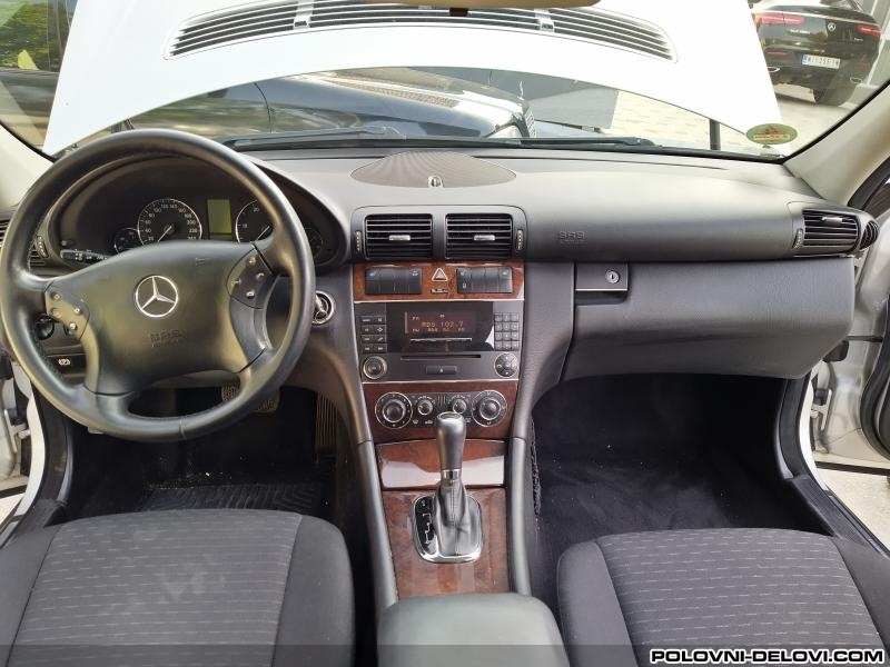 Mercedes C W203 Tabla Facelift Enterijer