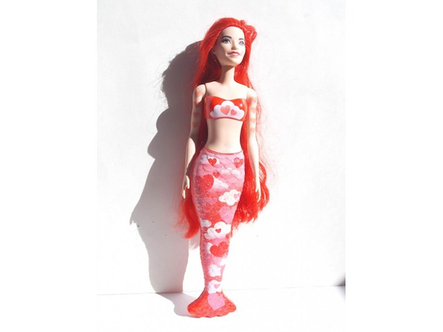 Barbie sirena s crvenom dugom kosom Mattel 2021