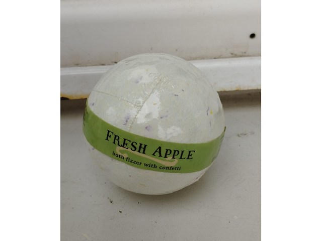 BATH BOMB FRESH APPLE - BOMBA ZA KUPANJE - NOVO