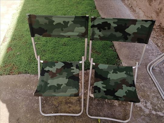 Dve reparirane aluminijumske stolice
