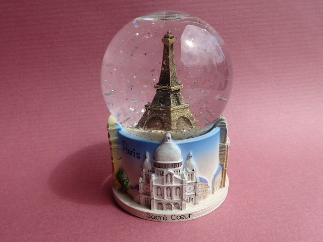 Pariz snežna kugla, suvenir
