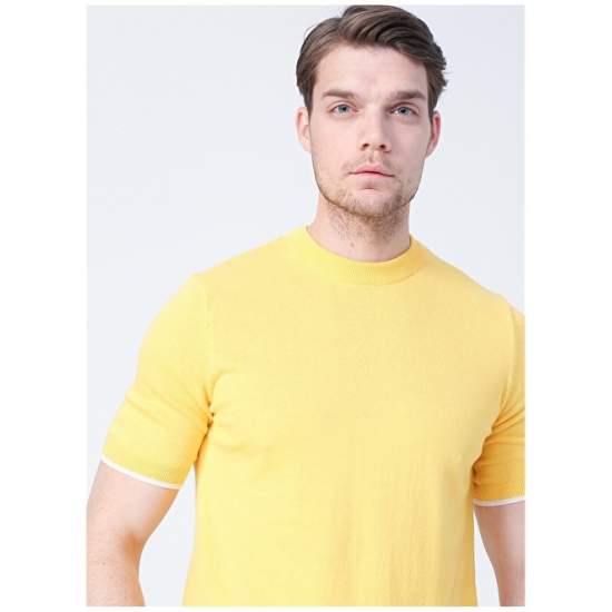 Factory Caesar O Neck Basic Plain Yellow Men's Sweater