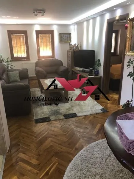 Prodaja, kuća, 289m2, Zeleno Brdo, Zvezdara, Beograd