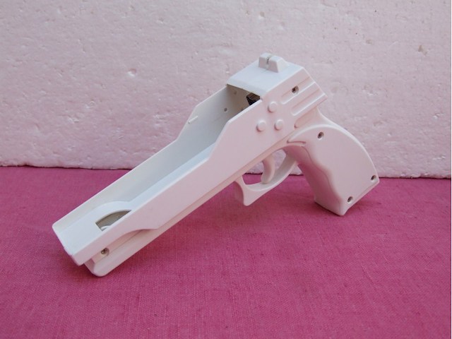 Nintendo Wii pistolj - Wii Gun za konzolu + GARANCIJA!